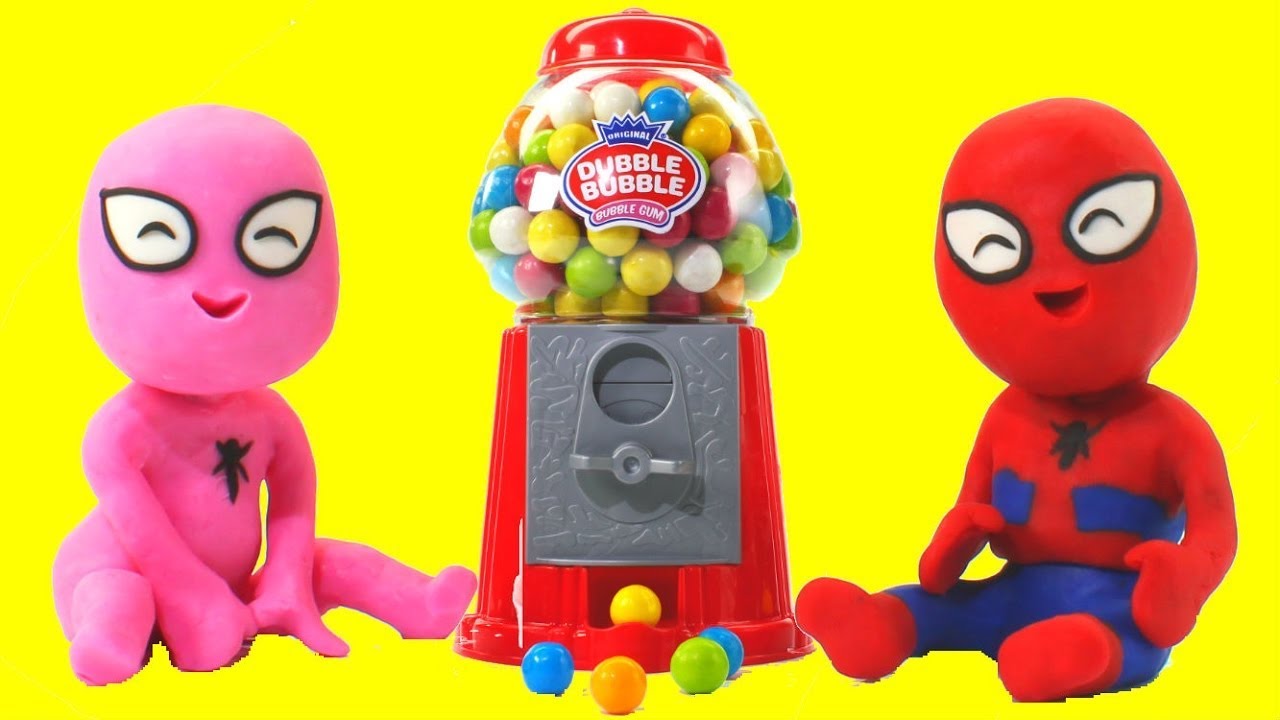 Playing With A Gumball Machine 🤩🤩 - YouTube