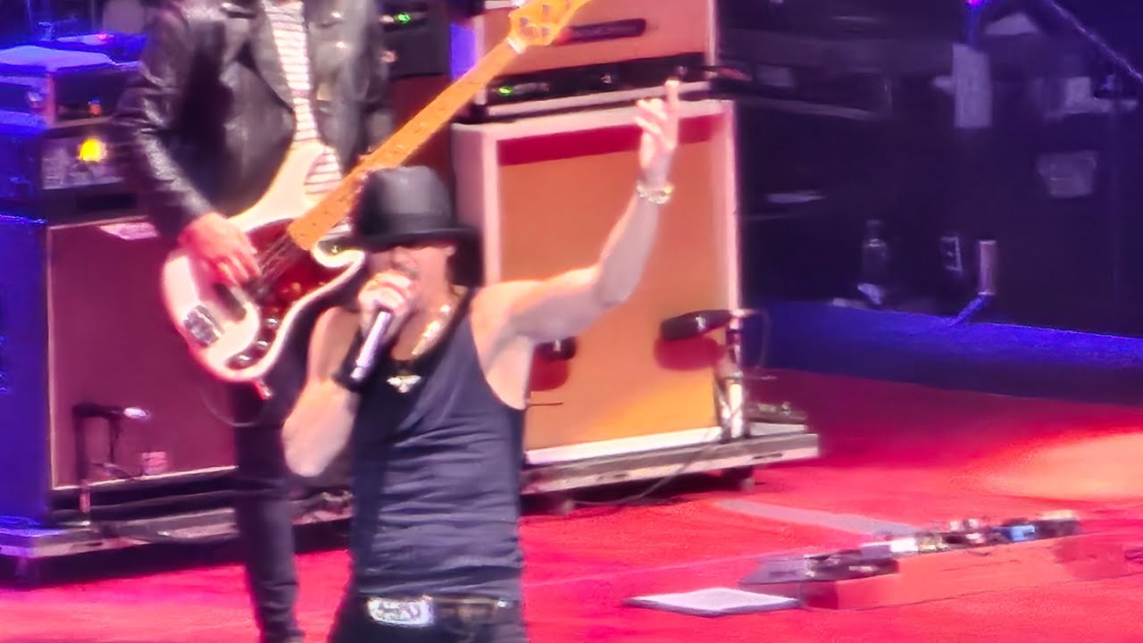 Kid Rock - You Never Met a MFer Like Me/ American Bad Ass - YouTube