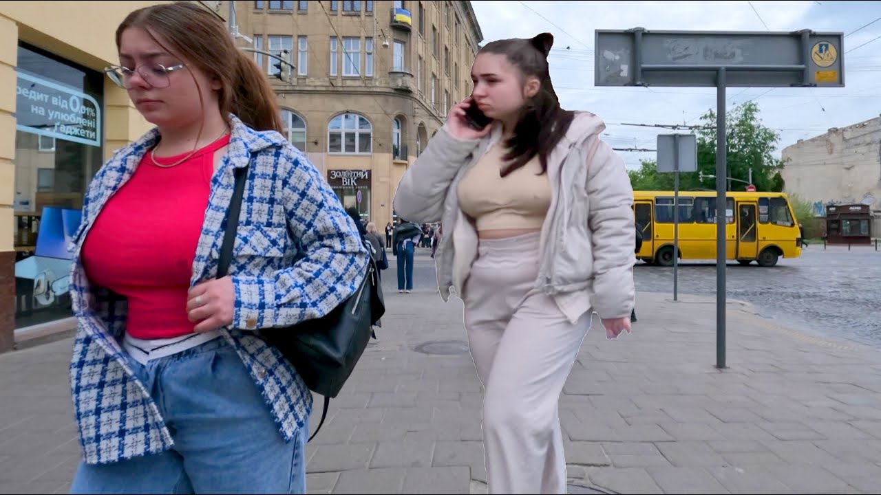 Girls are not ashamed and walk around the city center without underwear ...