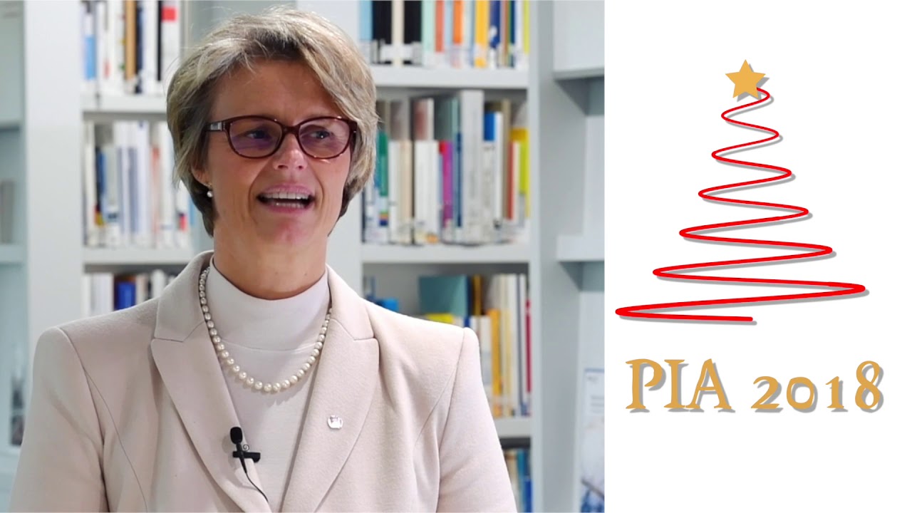 PiA - Physik im Advent 2018 - Grüße der Bundesminsterin Anja Karliczek ...