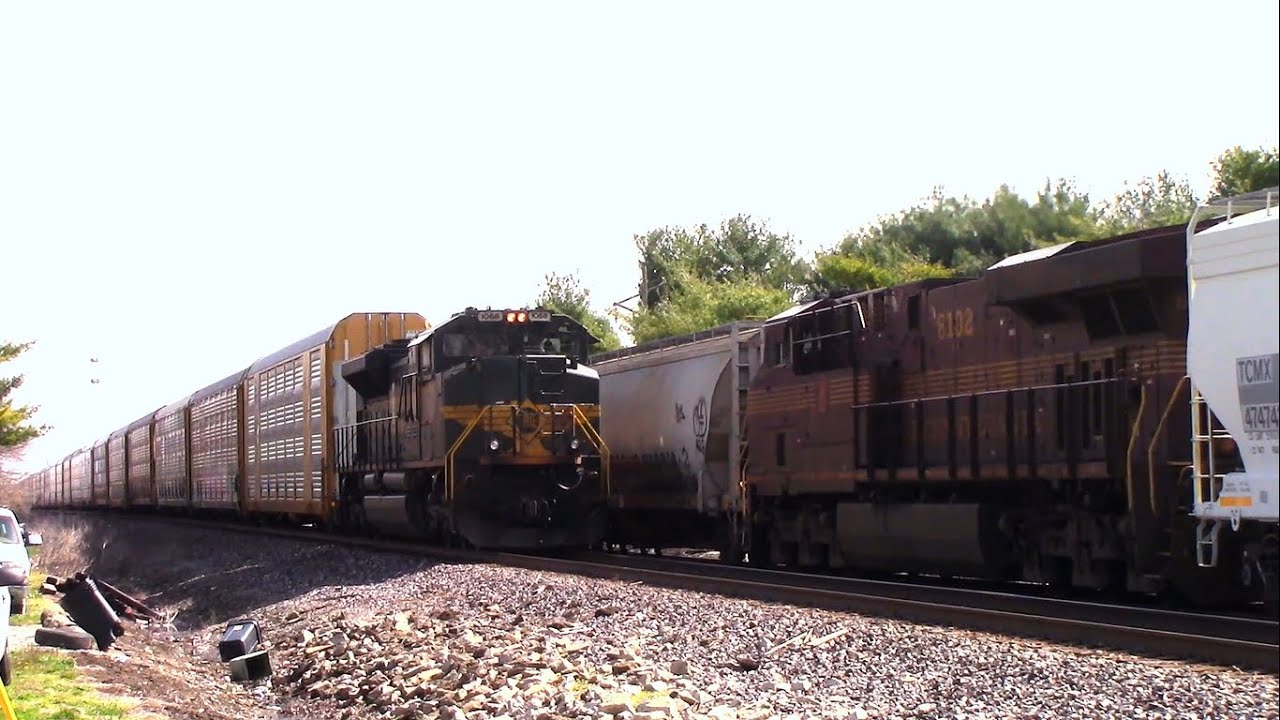 NS 10E Power (NS 1068 Erie HU) & NS 35N Power (NS 4544, 4527, 4020, 8102 PRR HU) Meet in Clymers ...