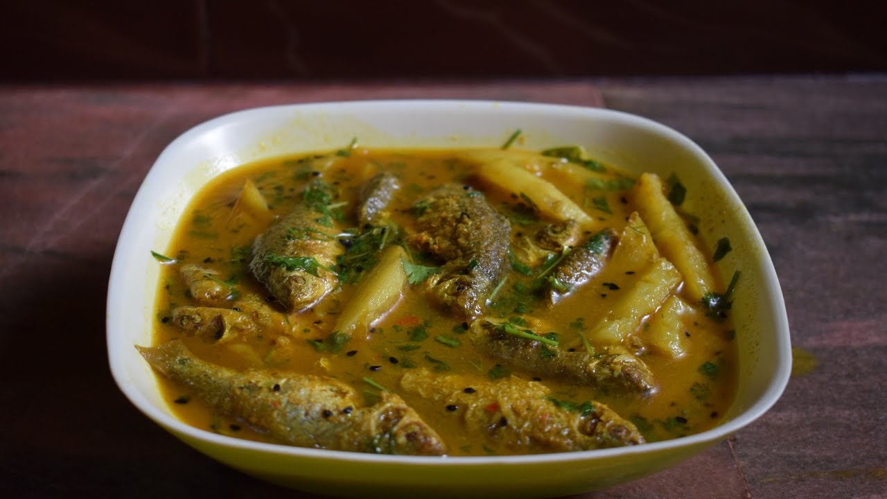 Puti fish jhol - YouTube