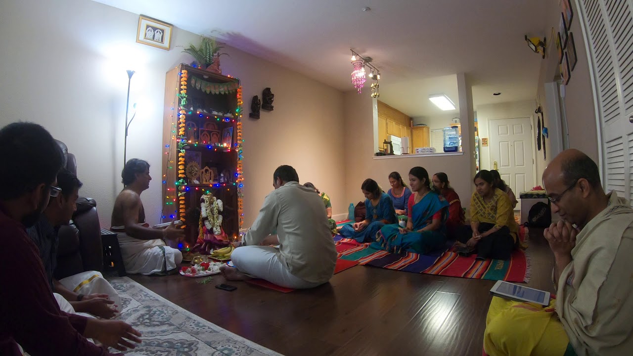 [2/8] Dhanurmasa Sri Goda Krishna Puja 2019 - YouTube