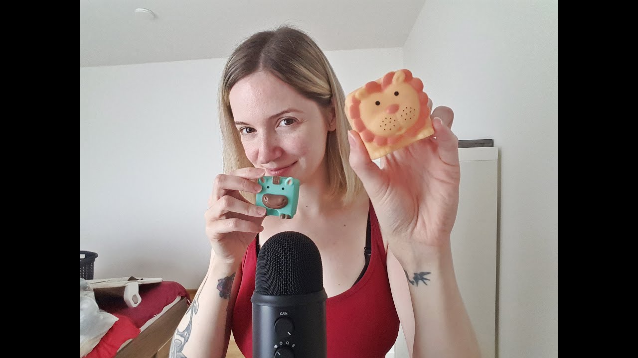 ASMR tapping and playing with silicone blocks - personal attention ...