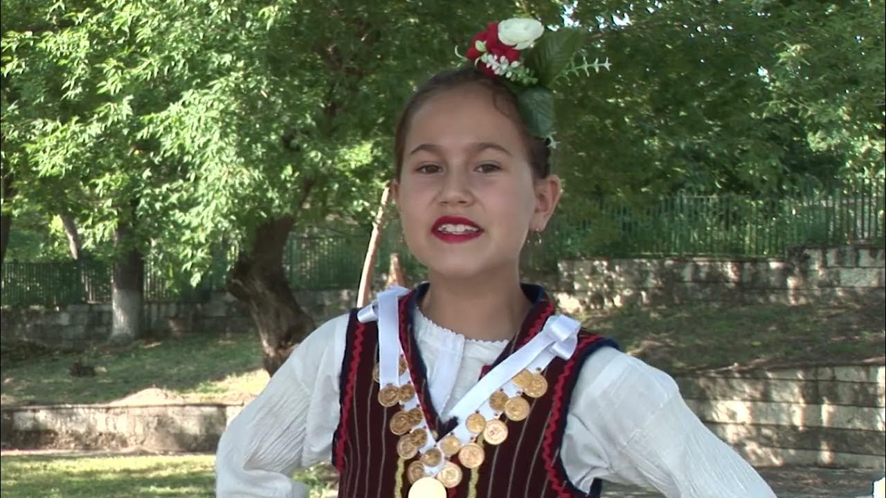 Никол Николаева- Мари моме, хубава - YouTube