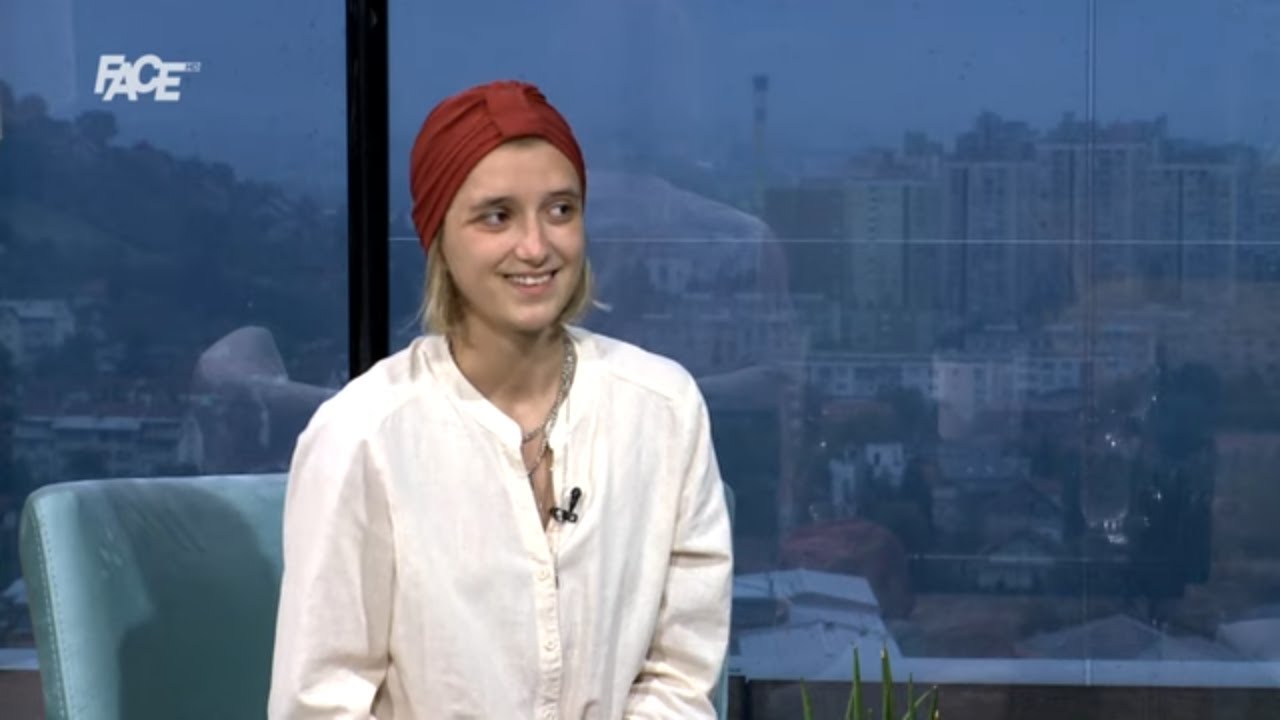 Adna Prolaz: “Kroz volontiranje se može mnogo naučiti” - YouTube