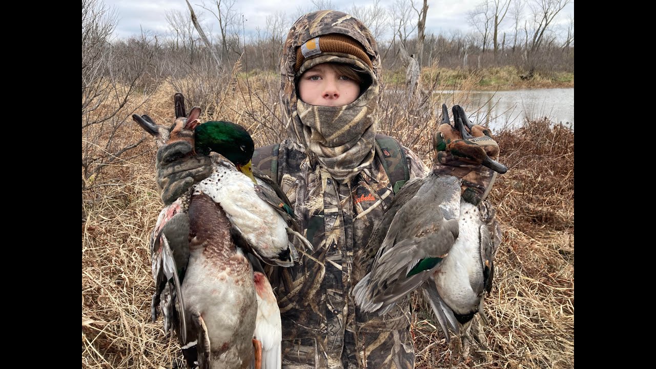 Be willing to get mobile on the marsh hunting Ducks in the wind - YouTube