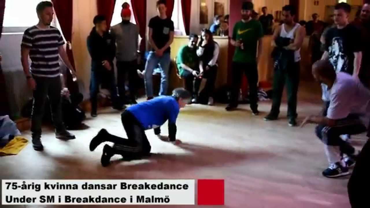 75-åriga Monica Masuda dansar breakdance under namnet Crazy Grandma ...