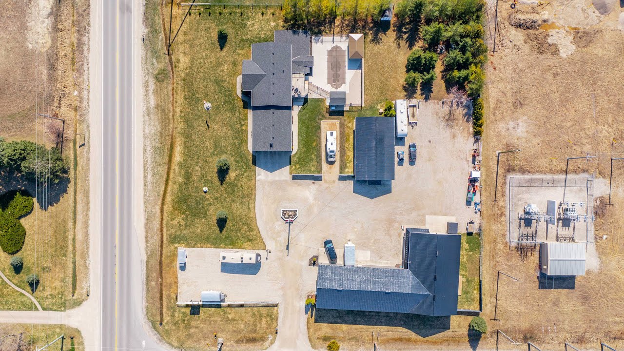 231 Elora St N, Harriston Ontario - Chris Wehrle & Holly Guistini ...