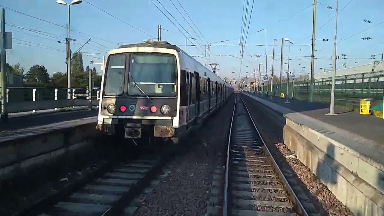 [Cab-ride] Mitry-Claye - Orsay-Ville et retour faisceau Massy-Palaiseau ...