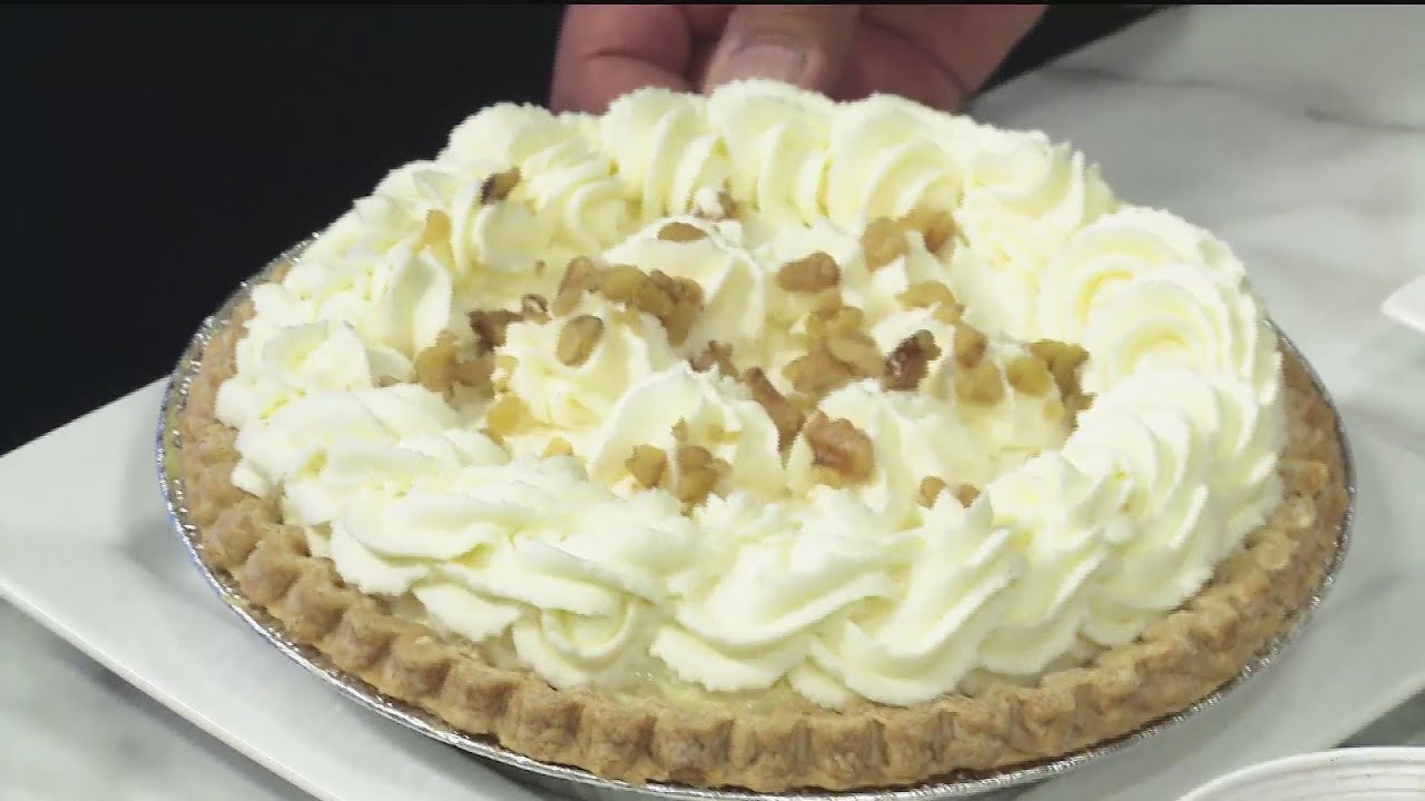 Perkins Restaurant & Bakery - 5/20/19 - YouTube