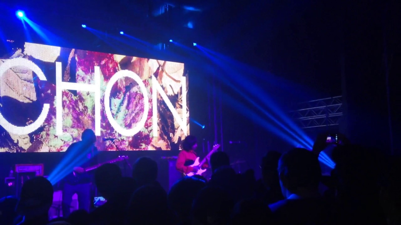 CHON *Intro-Moon/Splash/Puddle* Live @ The El Rey Theater in Albuquerque, NM 2/24/17 - YouTube
