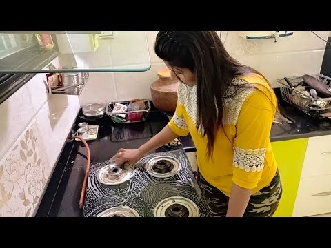 Indian Mom morning routine / morning cleaning / Hindi Vlog /  Indian Mom Kanchan