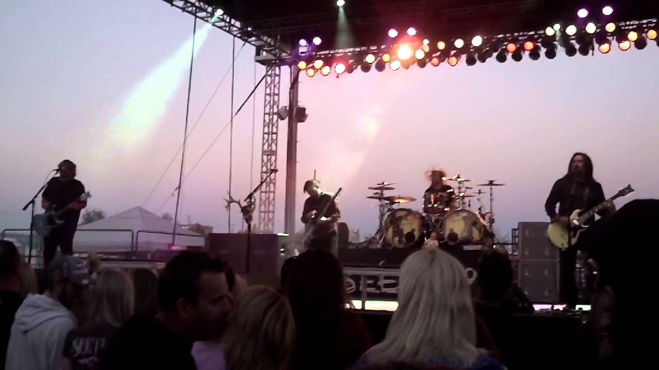 Seether - "Breakdown" (Live in Spokane, WA 9/12/14) - YouTube