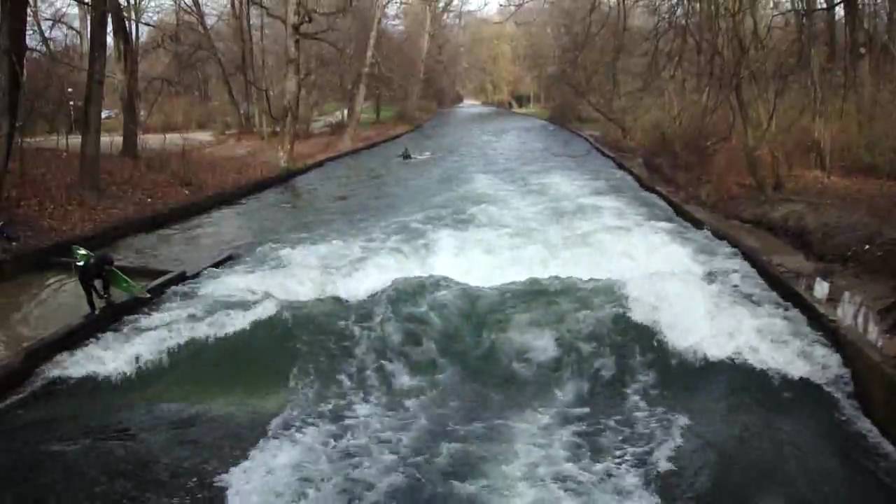 River Surfers in Munich - YouTube