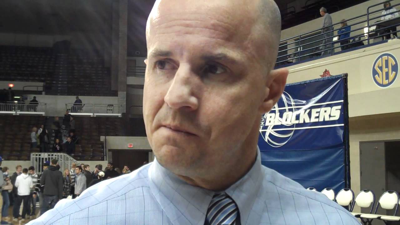 Kentucky Volleyball Craig Skinner After Win vs LSU .MP4 - YouTube