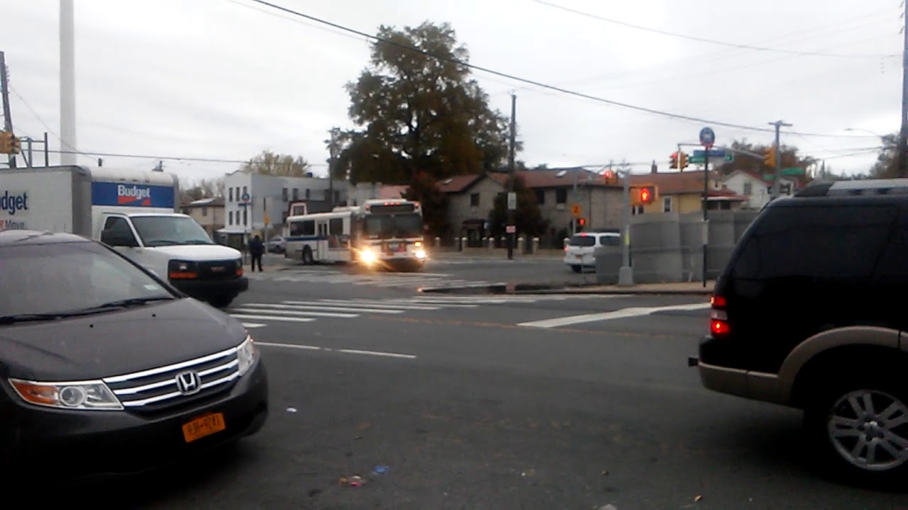 MTA Bus: D60HF 5622 And Orion VII CNG 7693 On The Bx39 And The Bx27 ...
