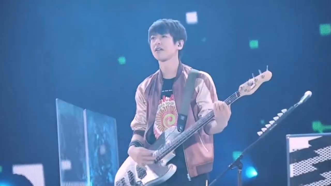 【GLAY】JIRO ベースソロ集① - YouTube