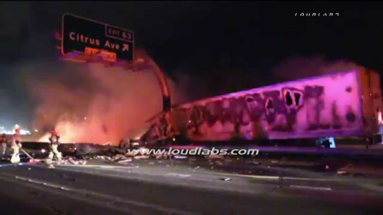 Fatal Big Rig Crash Shuts Down Freeway / Fontana RAW FOOTAGE - YouTube