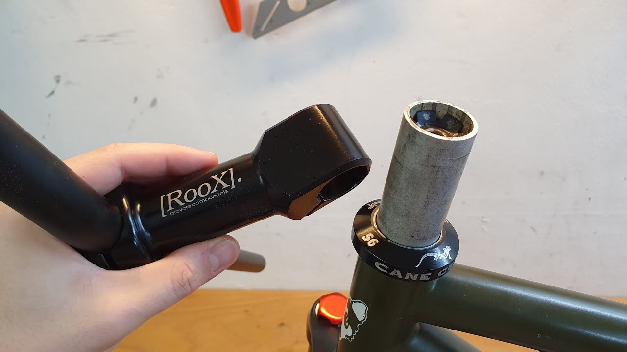 Wir kümmern uns um den Vorbau! Montage der Vorbau/Lenker Kombination am ...