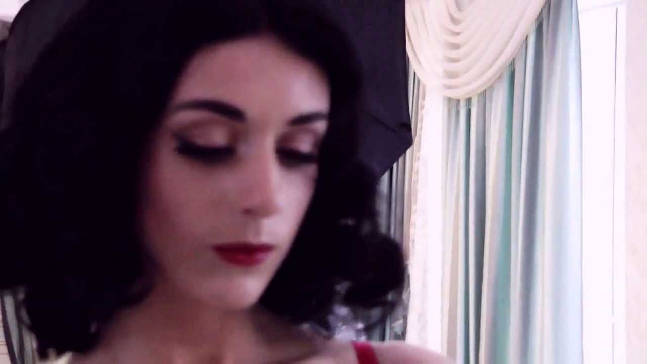 MAI videos & Burlesque Show Ellie Mouse - New Year backstage. - YouTube