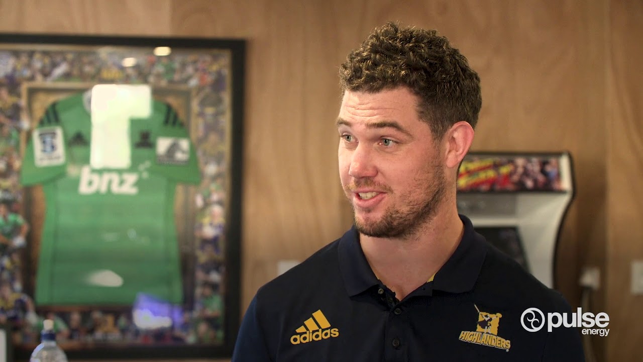 An interview with Bender - HTV 2019 SPECIAL EDITION - YouTube