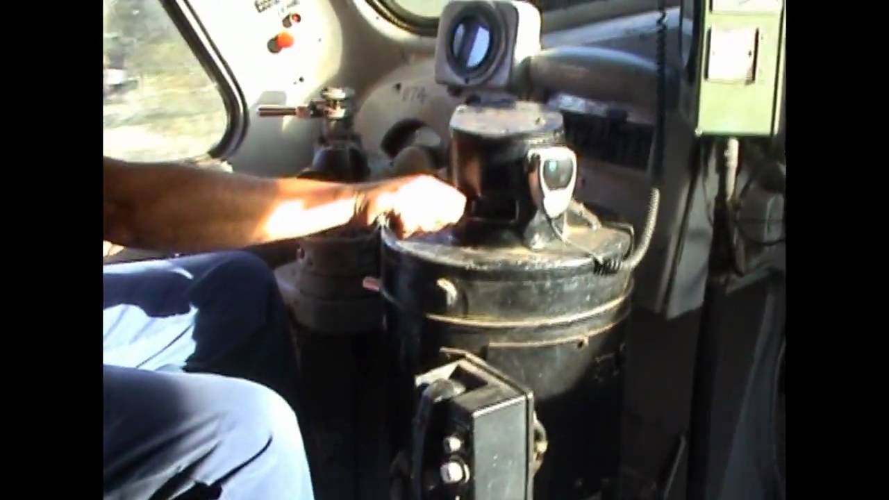 Cab ride an EMD ML2 : Australian locomotives and railroads - YouTube