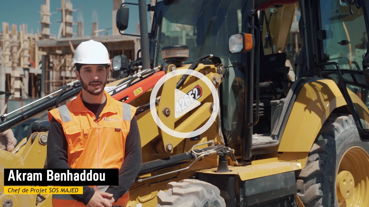 Customer testimonial : CAT® 426F2 Backhoe Loader – Built to last - YouTube