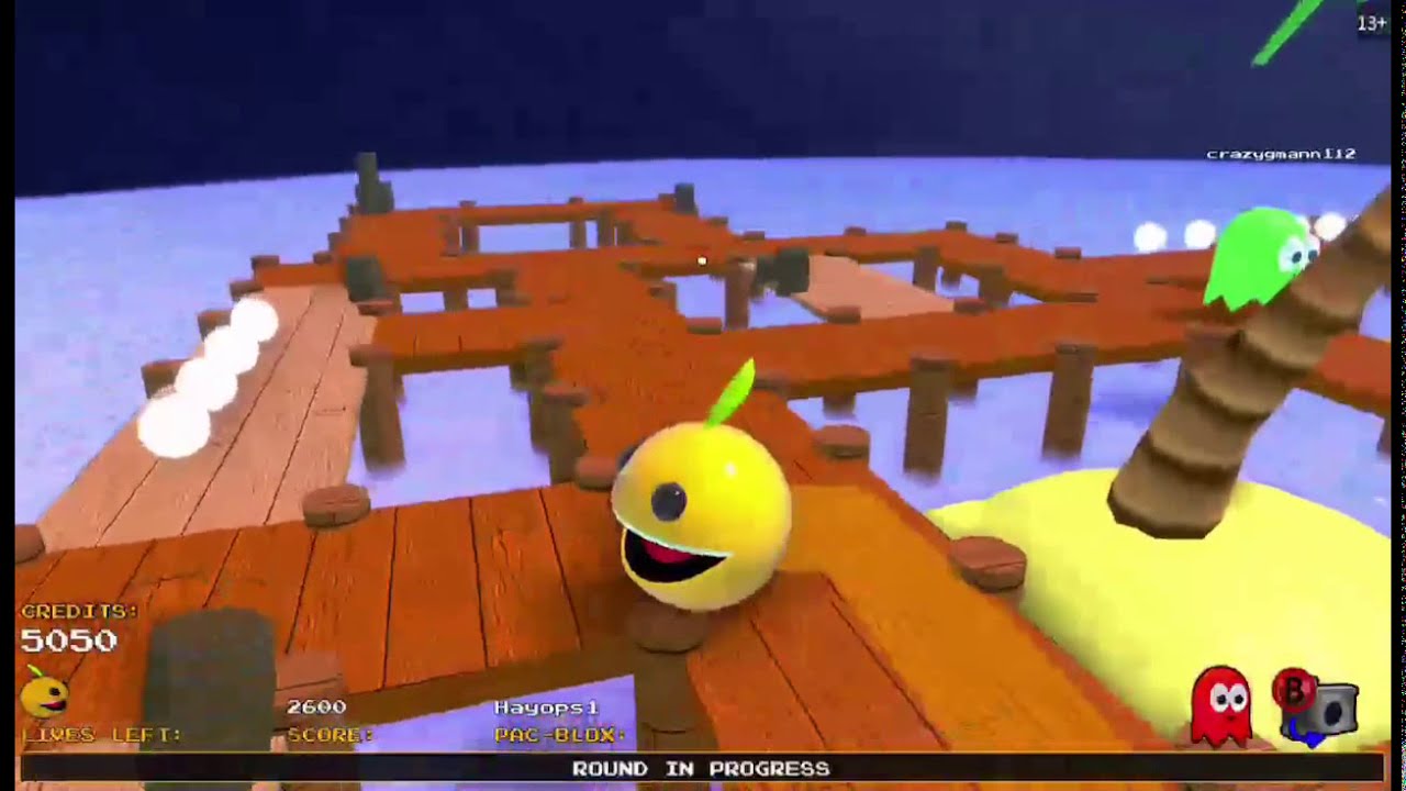 Watch me play Roblox Pac-Man - YouTube