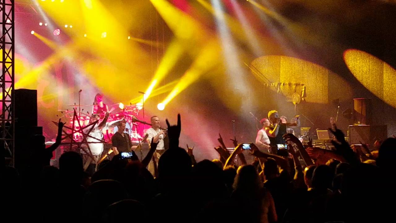 In Extremo - live in Görlitz Sternhagelvoll!!! - YouTube