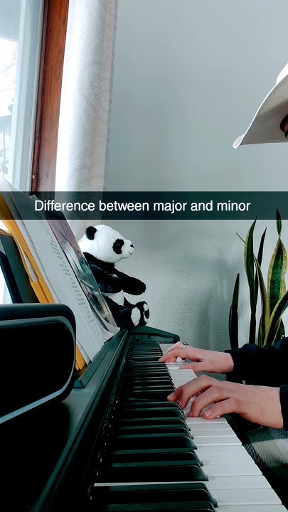 Major VS Minor chords - YouTube
