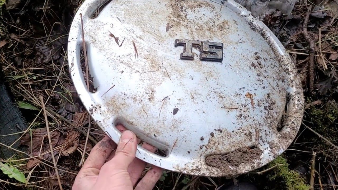 wheel trim/Hubcap search, part 1 for this A road. - YouTube