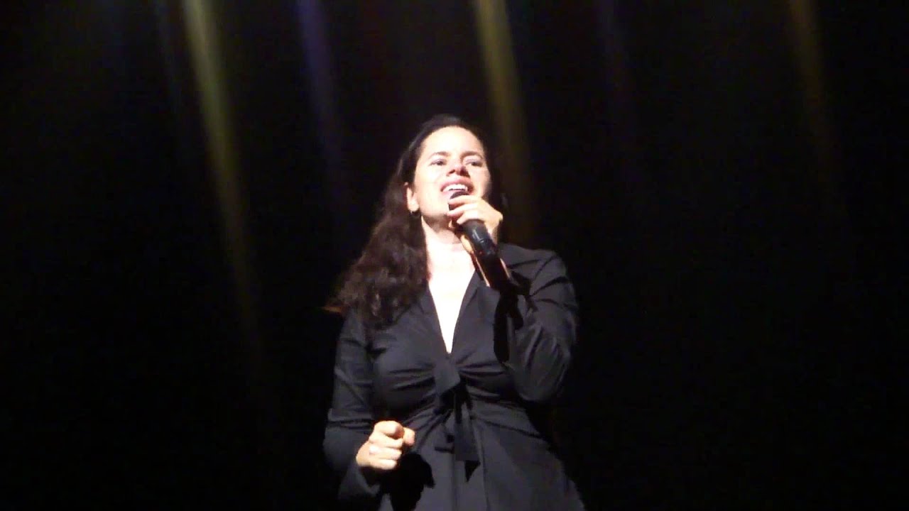Natalie Merchant - Kind and Generous (partial) - 23 July Milwaukee HD ...