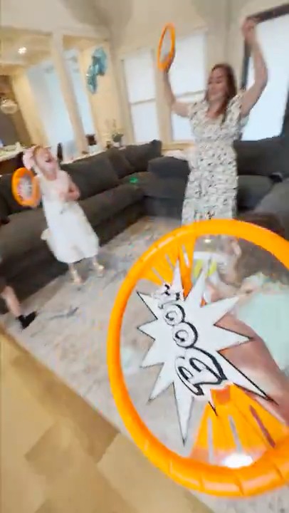 A NEW FAMiLY RECORD!! Adley, Niko, and Navey help Mom and Dad play ...