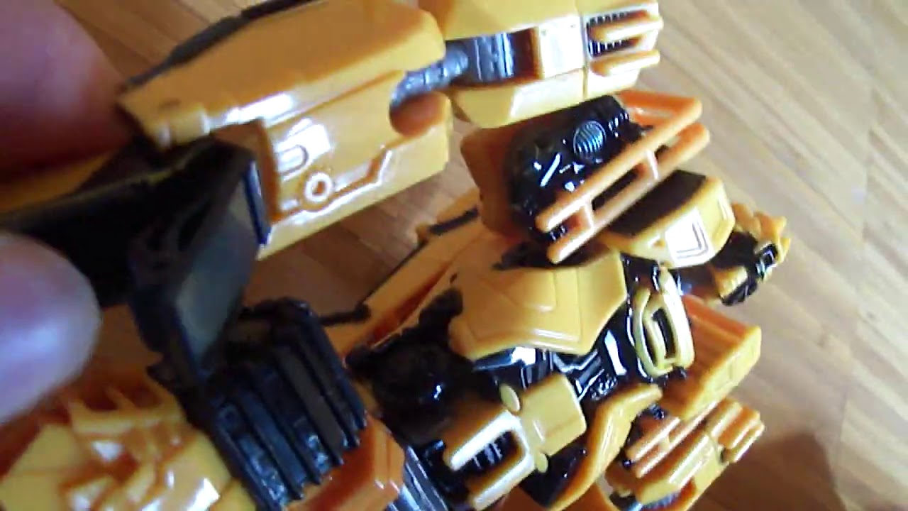 Transformers Deluxe Class Scrap Metal Review - YouTube