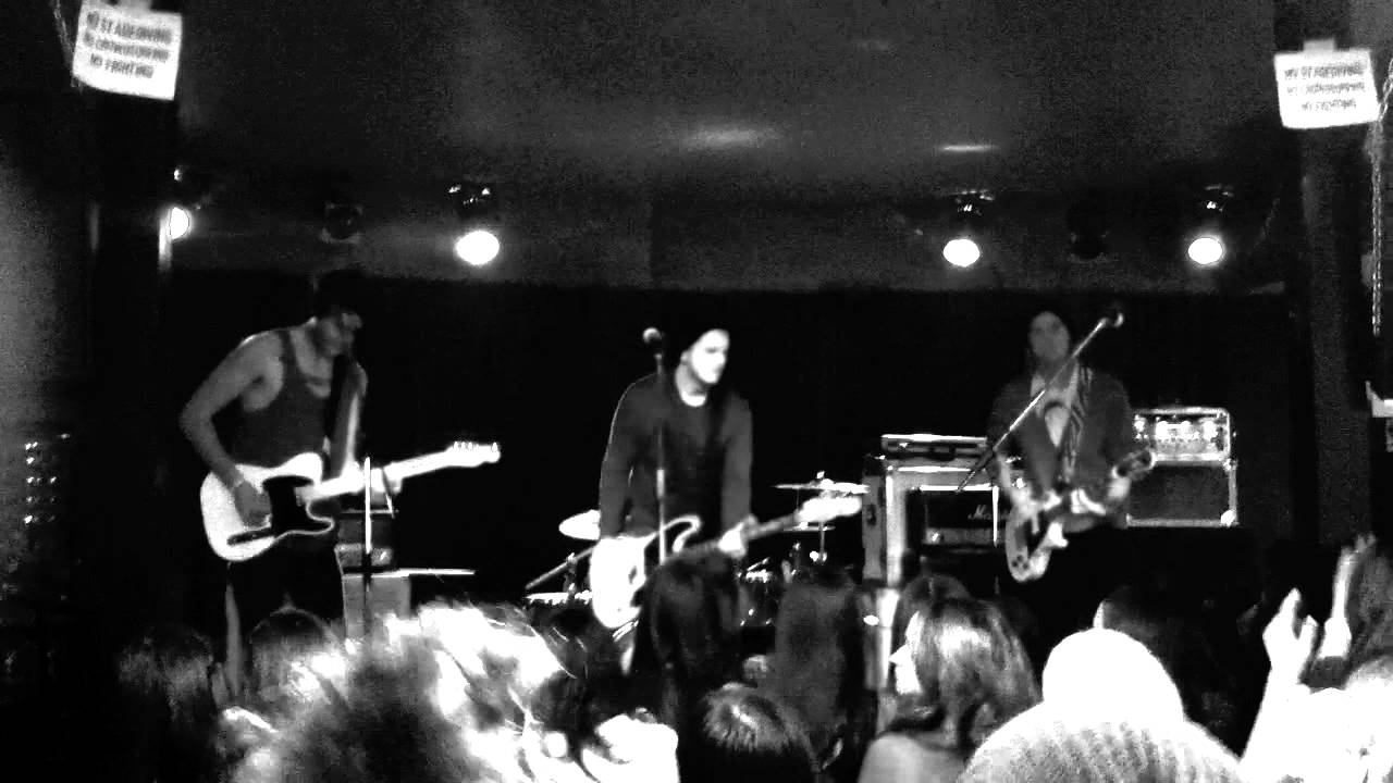 NOT A TOUR Vol 1 VLOG - YouTube