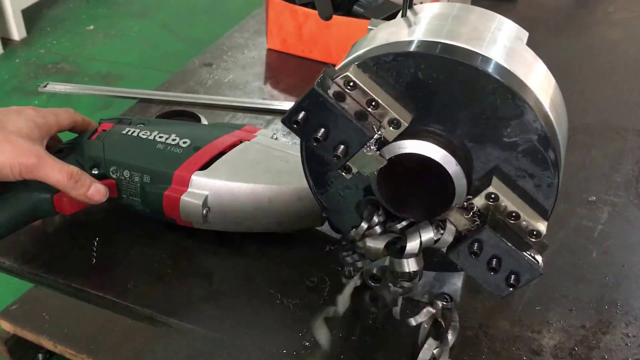 AK-63 Self-Centering Pipe cutting and Beveling Machine - YouTube