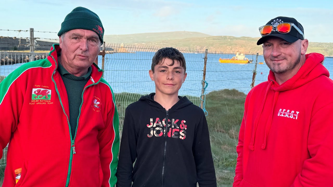Fishing Fishguard Breakwater in an angling match - YouTube
