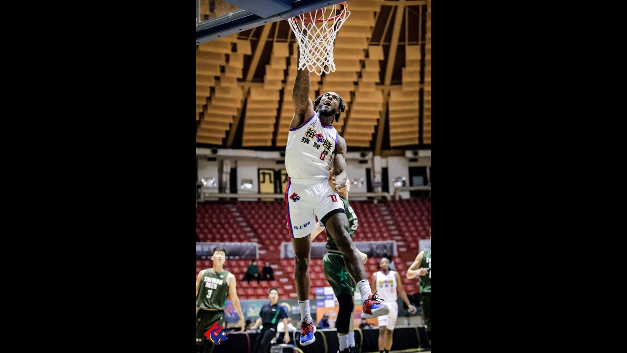 托倫·瓊斯 Torren Jones SBL 2022 season 灌籃集錦 (Yulon Luxgen) - YouTube