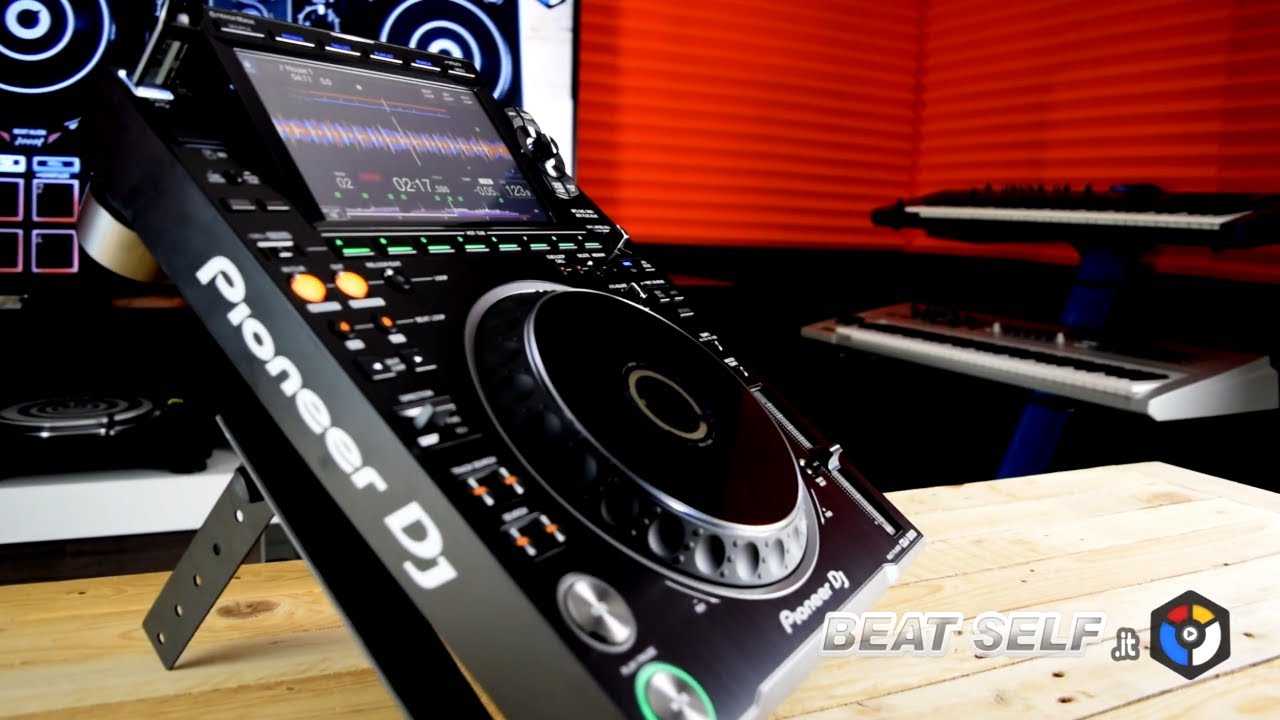 Pioneer CDJ 3000 - The Best CDJ Player? - YouTube