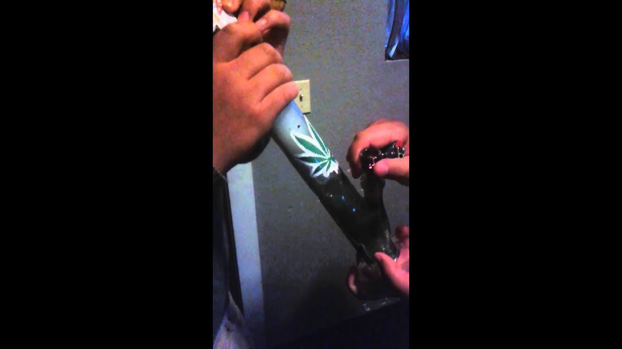 Big Smoke Takes Bong Rip (Fail) - YouTube