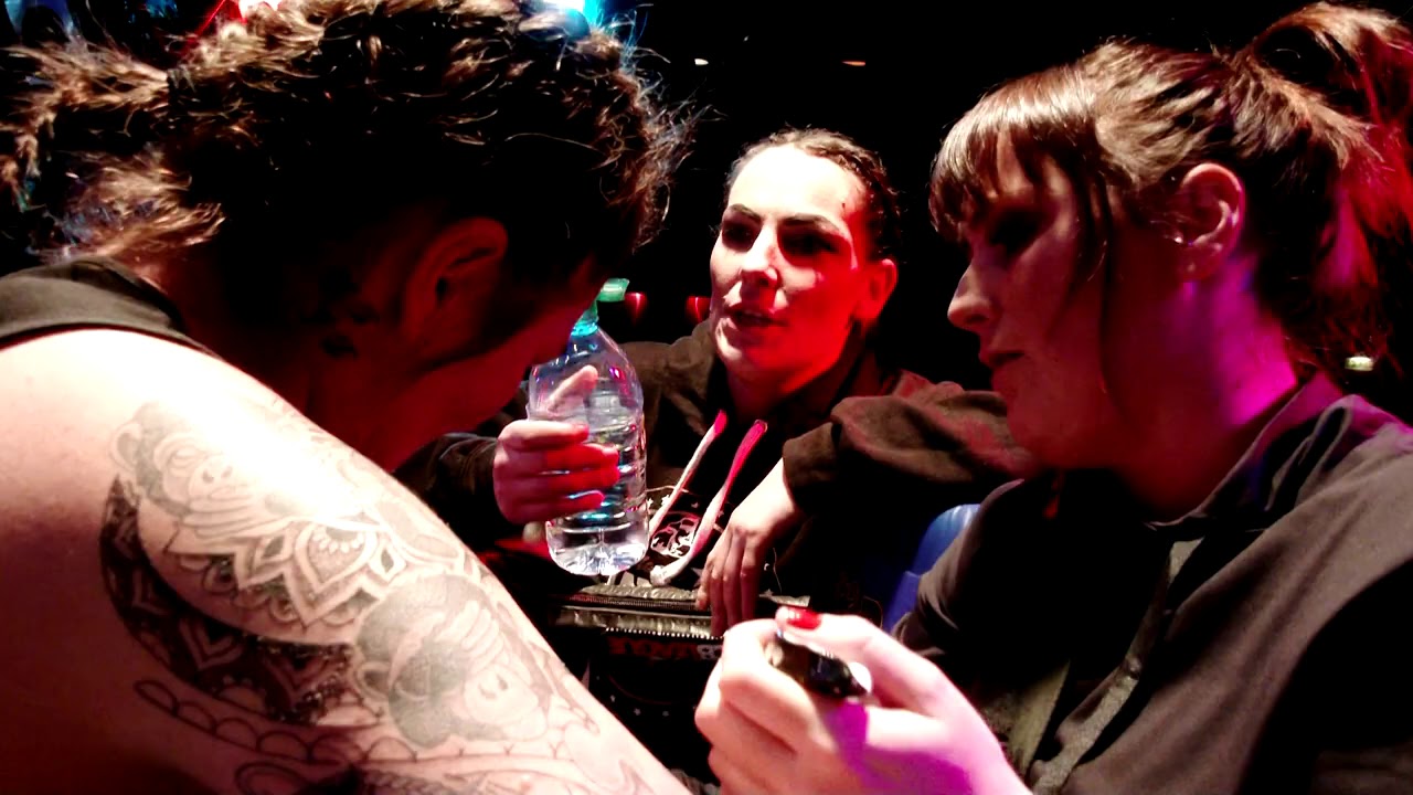 Ladies Boxing Association - Lorna Brooks v Carrie Crook - 4 Rounds Toe ...