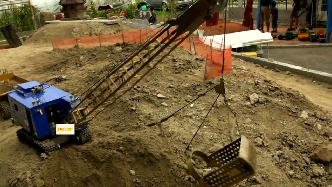 MENCK DRAGLINE RC SUPER MODEL BERGMANN DUMPER BEST RC - YouTube