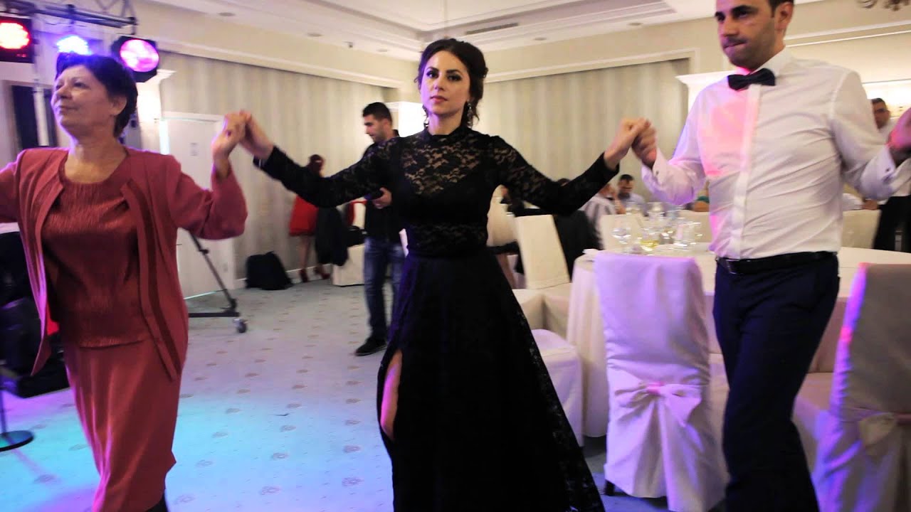 Andrei Racu Band- Aruncarea buchetului si voalul - YouTube