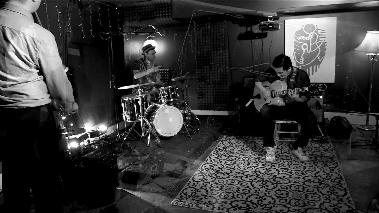 Lucian Gray Trio feat. David Lyttle - Darn That Dream - YouTube