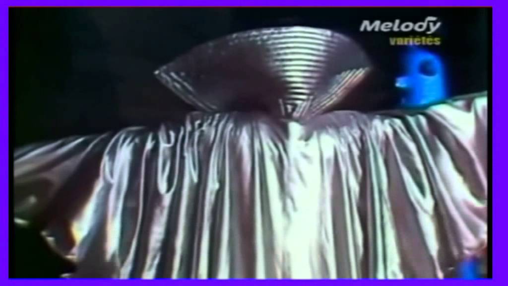 1978-Dee D Jackson - Automatic Lover (maxi) - YouTube