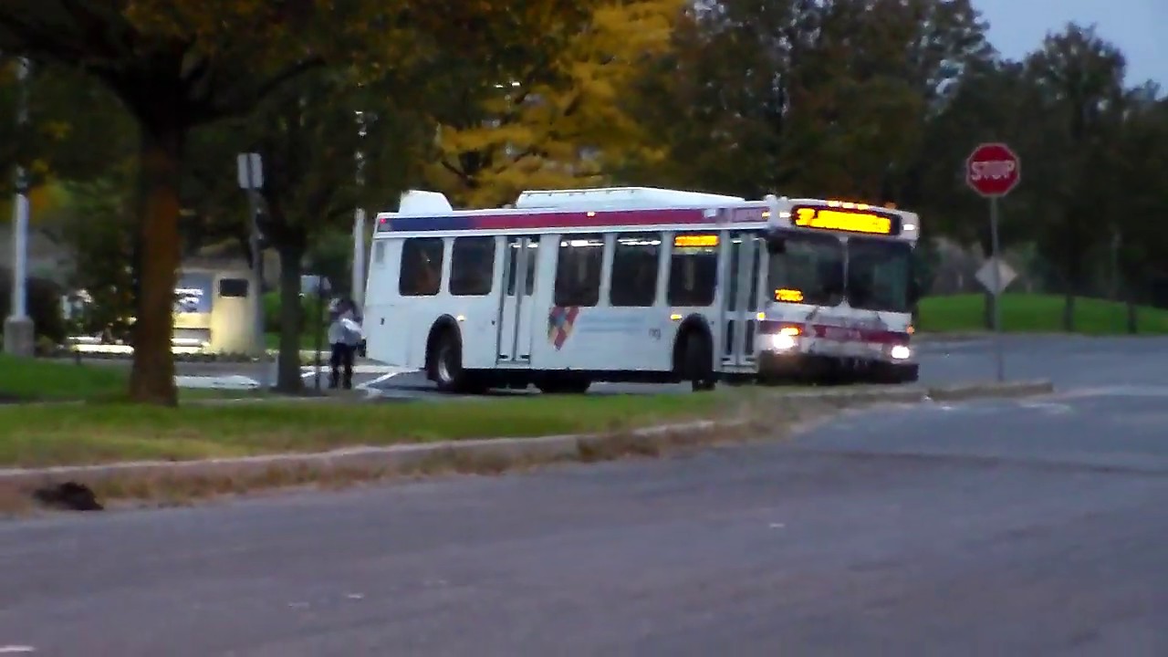 SEPTA BUS: NEW FLYER D40LF 8009 ON ROUTE: 37 PT4 - YouTube