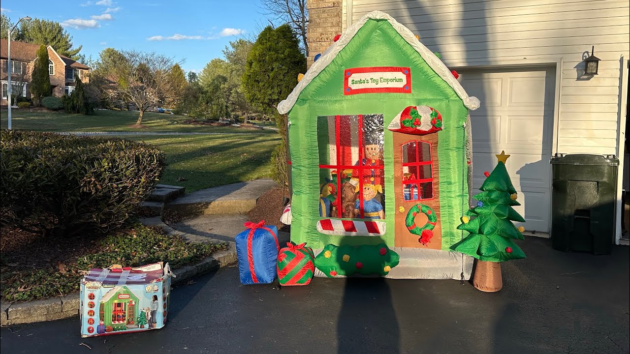 Santa’s Toy Emporium Workshop Animated Rotating Globe Christmas Airblown Inflatable Gemmy 2007 ...