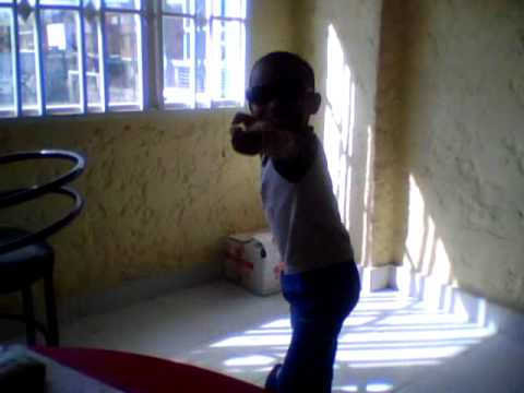 CHINO Y NACHO, COREOGRAFIA BEBE BONITA COLOMBIA - YouTube