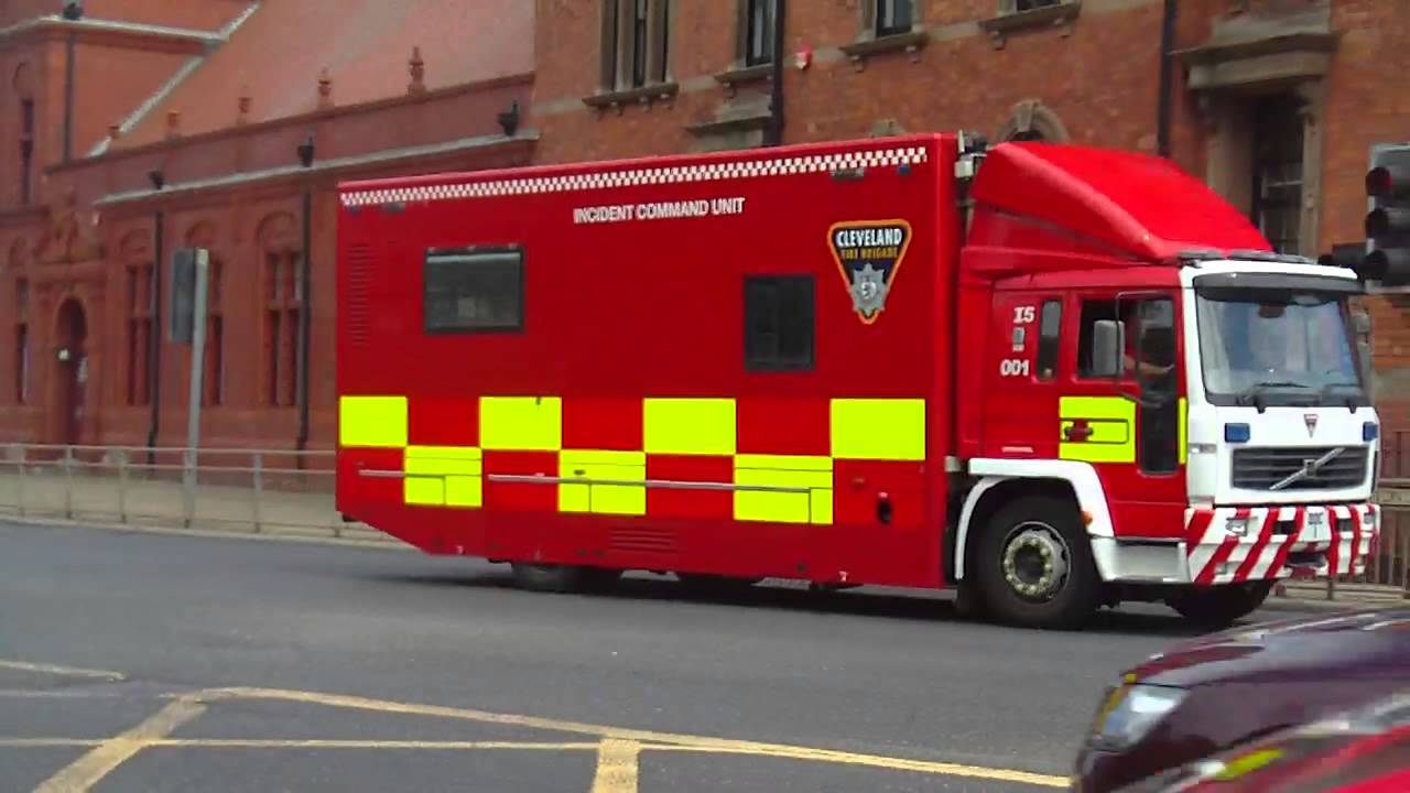 cleveland Fire brigade//command unit\\ returning to the station - YouTube